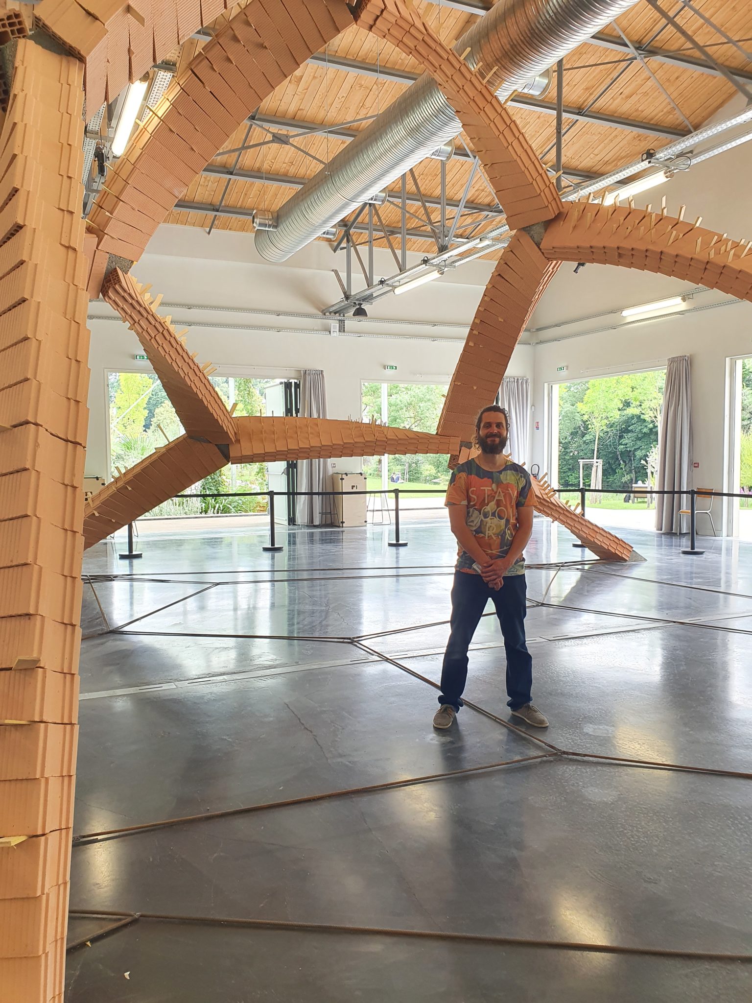 Les arches de Vincent Ganivet, Portrait de l’artiste en magicien de la ...