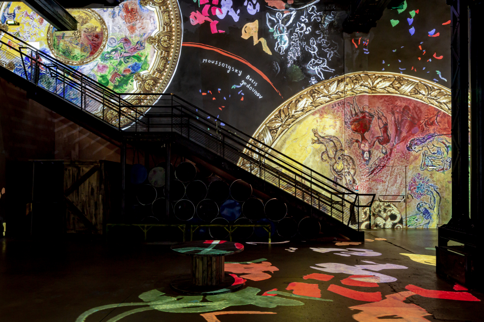 Un plongeon immersif dans l’univers merveilleux de Chagall – Galeries ...