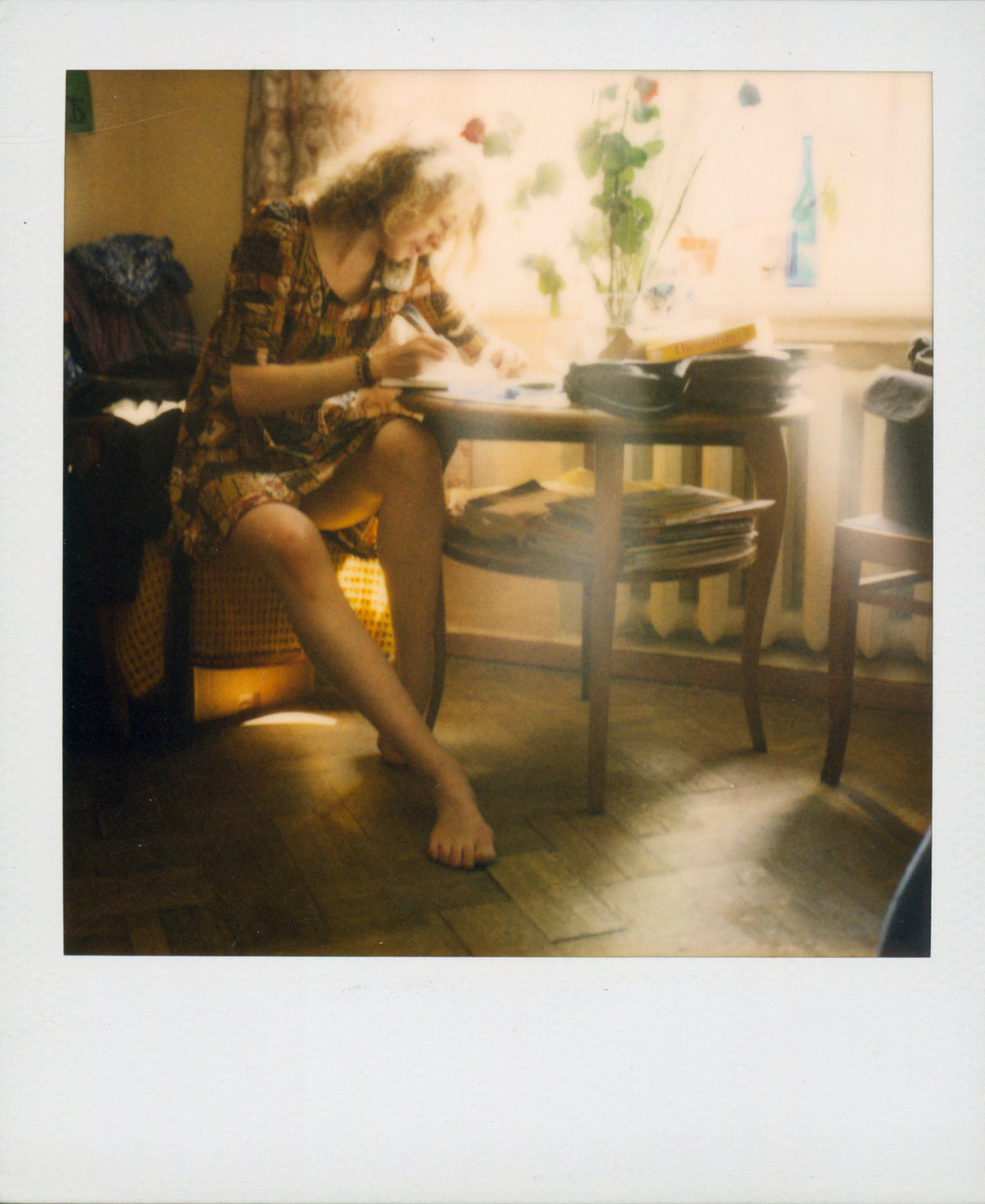 Le journal intime de Stanley Greene, en lettres et en polaroids, révélé à la Galerie de Buci ...